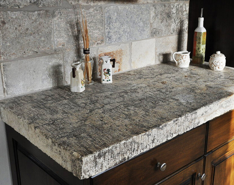 Slabs – Monolithic Stone